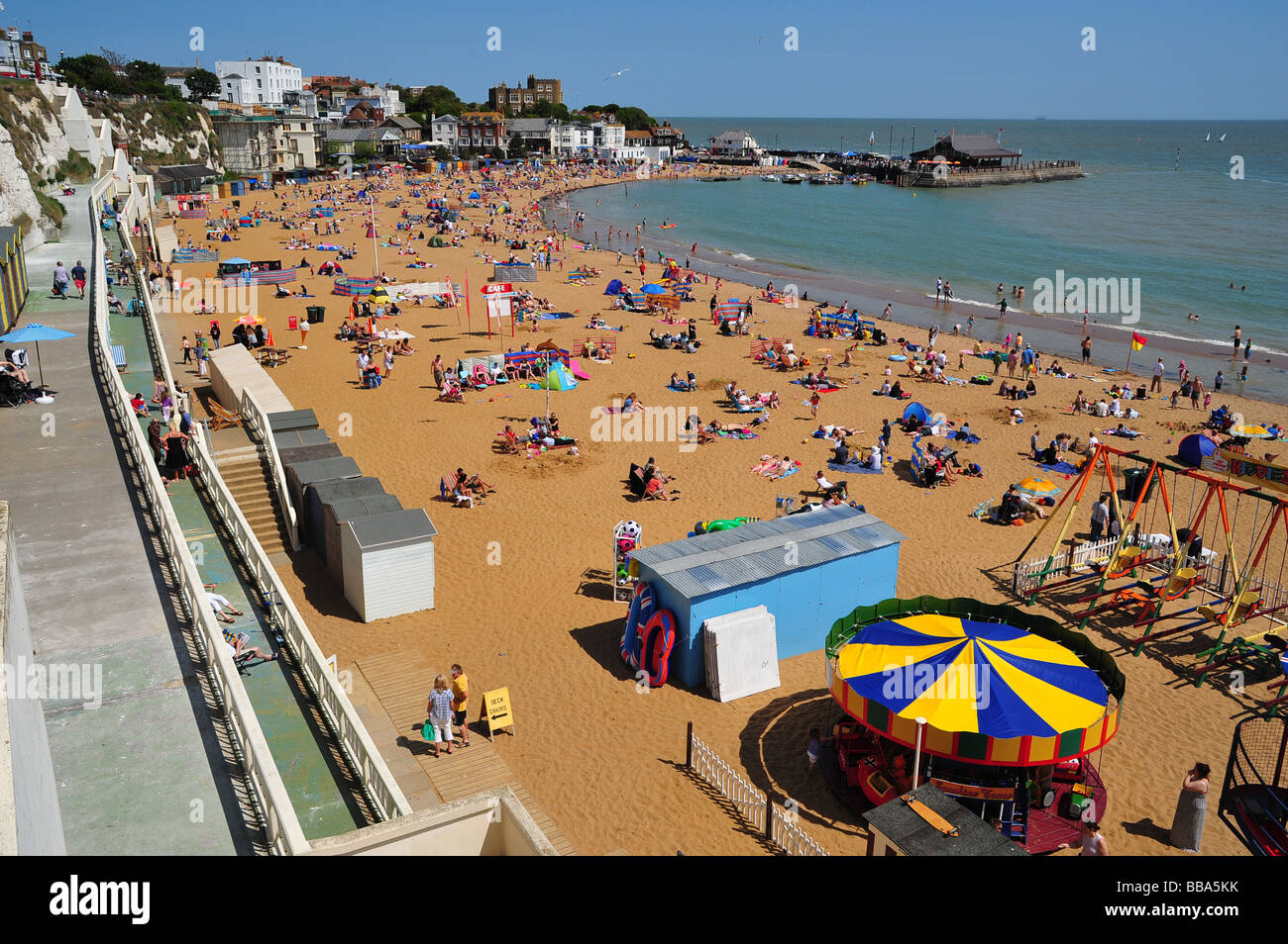 thanet, Broadstairs beach marina seafront sea uk Stock Photo - Alamy