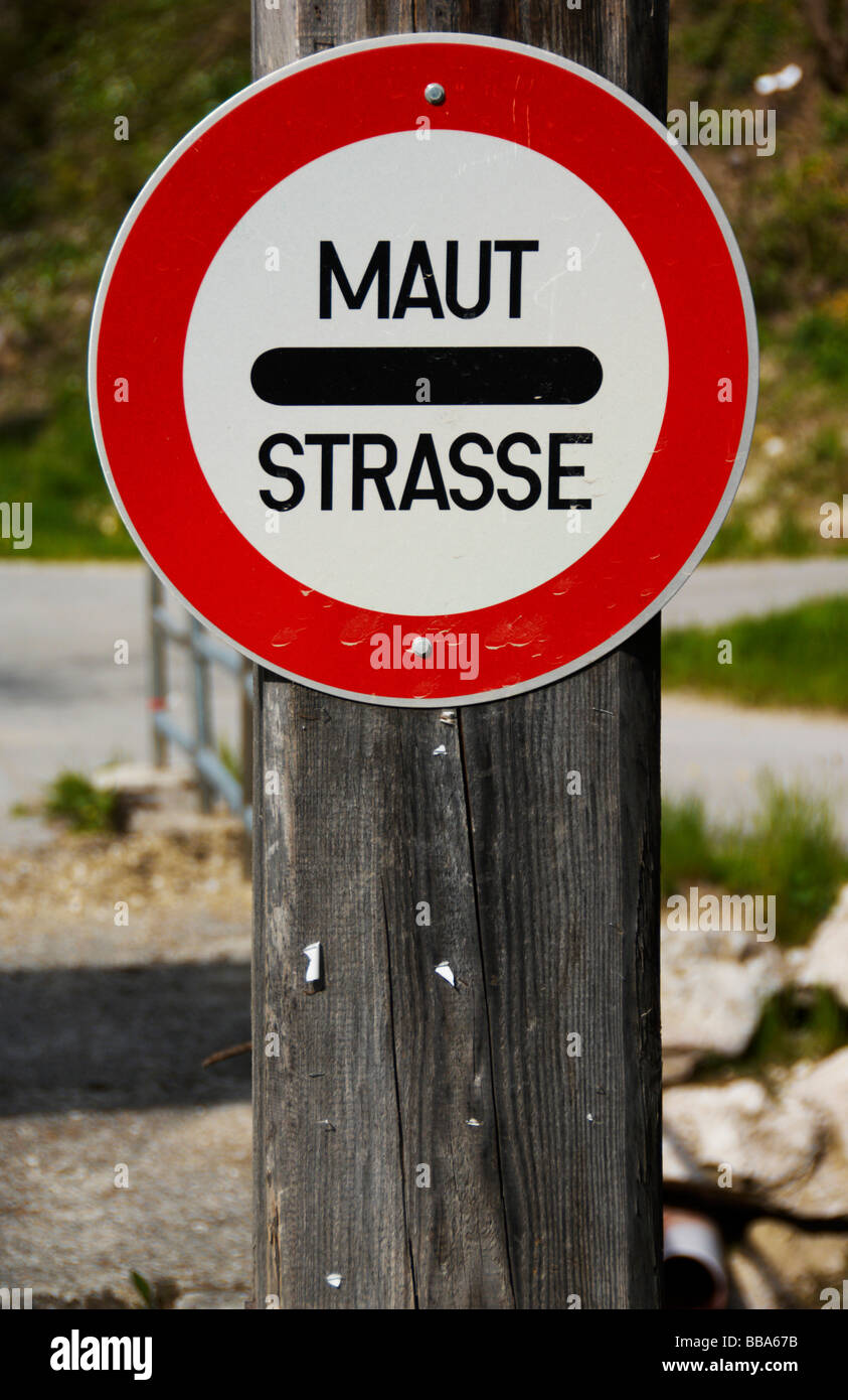 German road sign toll hi-res stock photography and images - Alamy