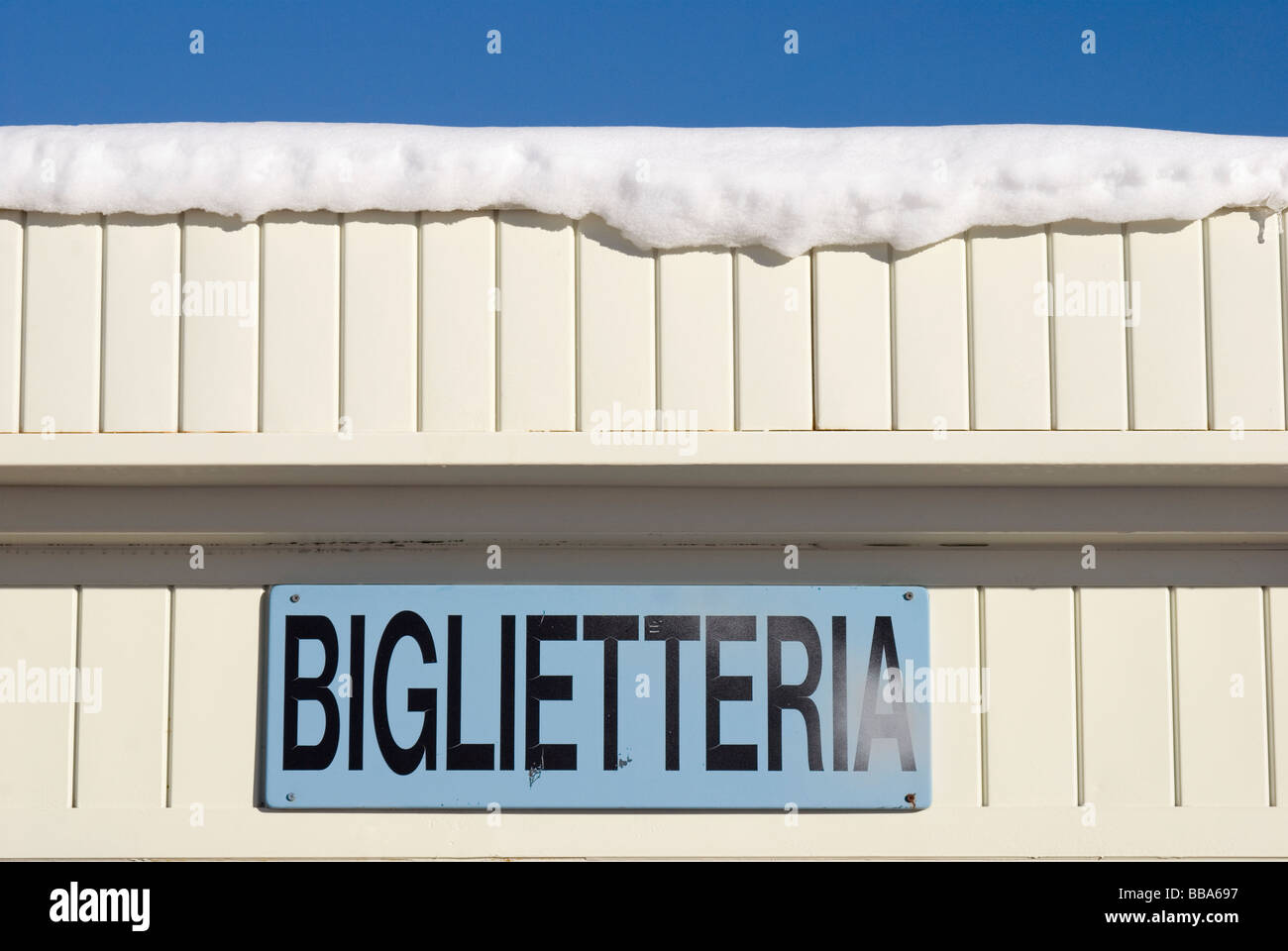 Italian booth hi-res stock photography and images - Alamy