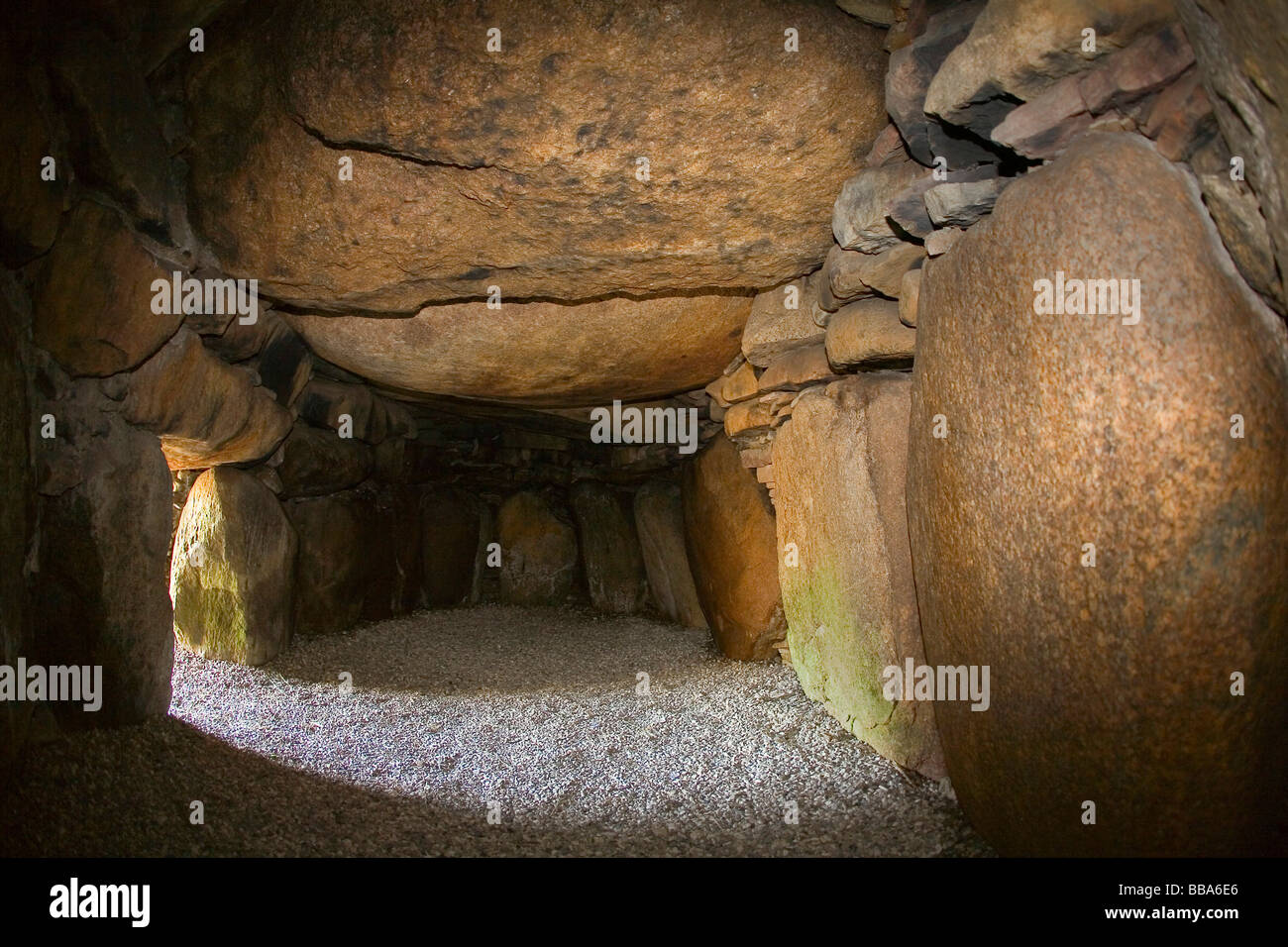 Megalithic passage graves hi-res stock photography and images - Alamy