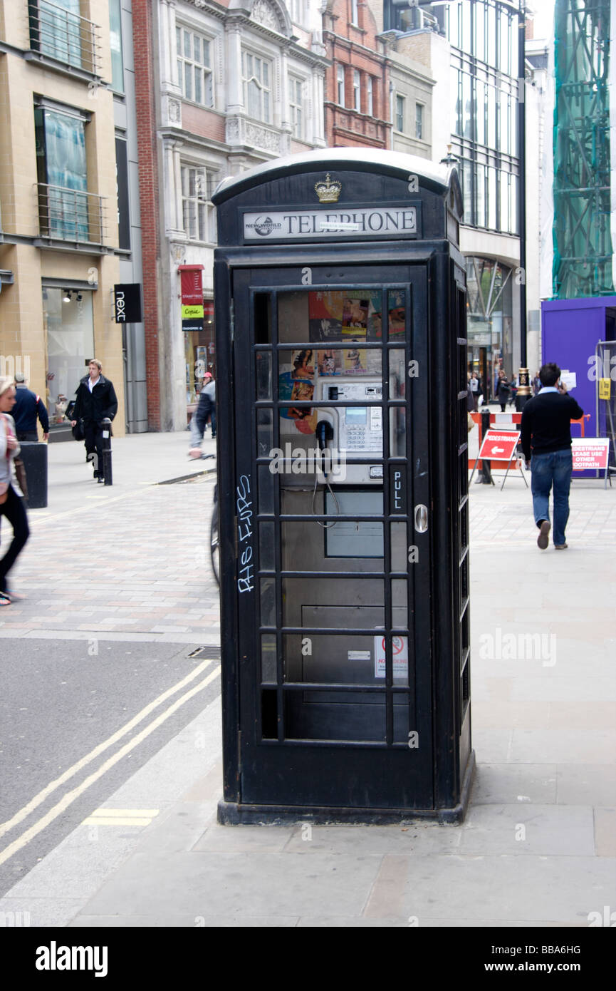 Black phone box hi-res stock photography and images - Alamy