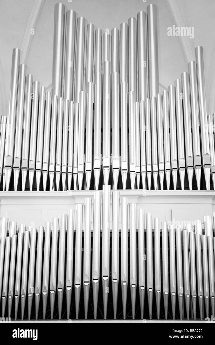 Lined pipes hi-res stock photography and images - Alamy