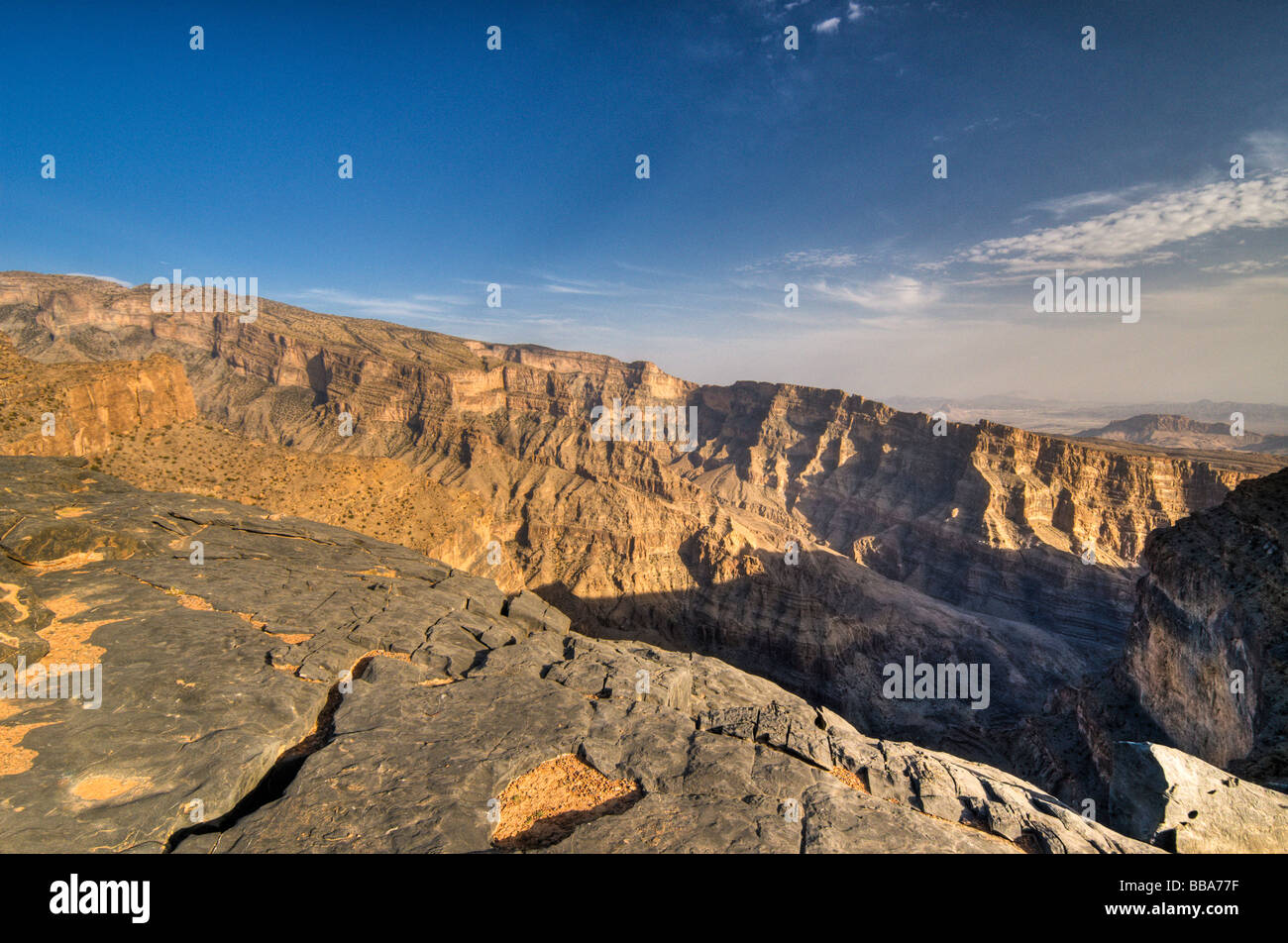 Jabal Shams Canyon in Al Jabal Al Akhdar area Oman Stock Photo - Alamy
