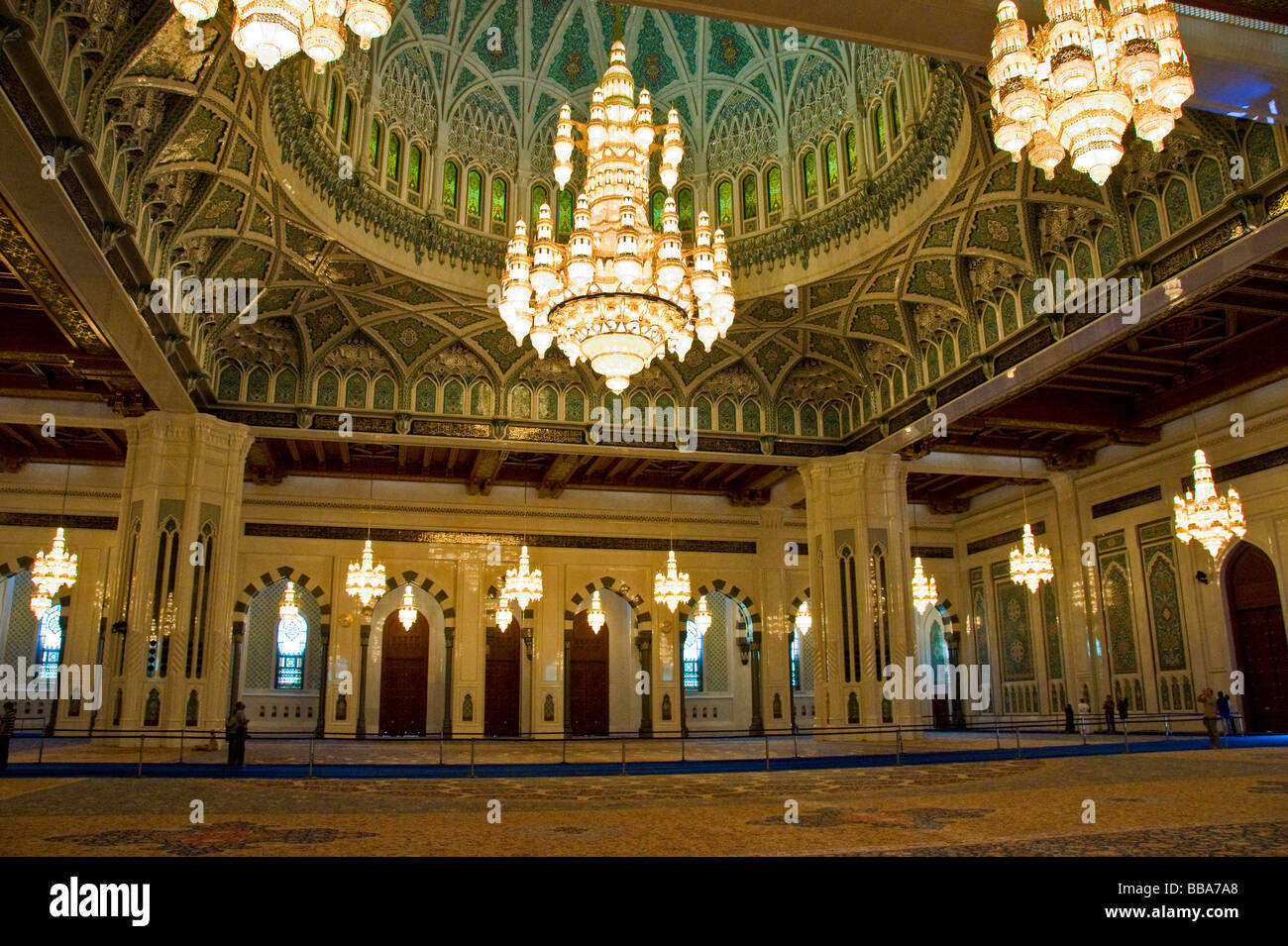 Oman muscat grand mosque interior hi-res stock photography and images ...