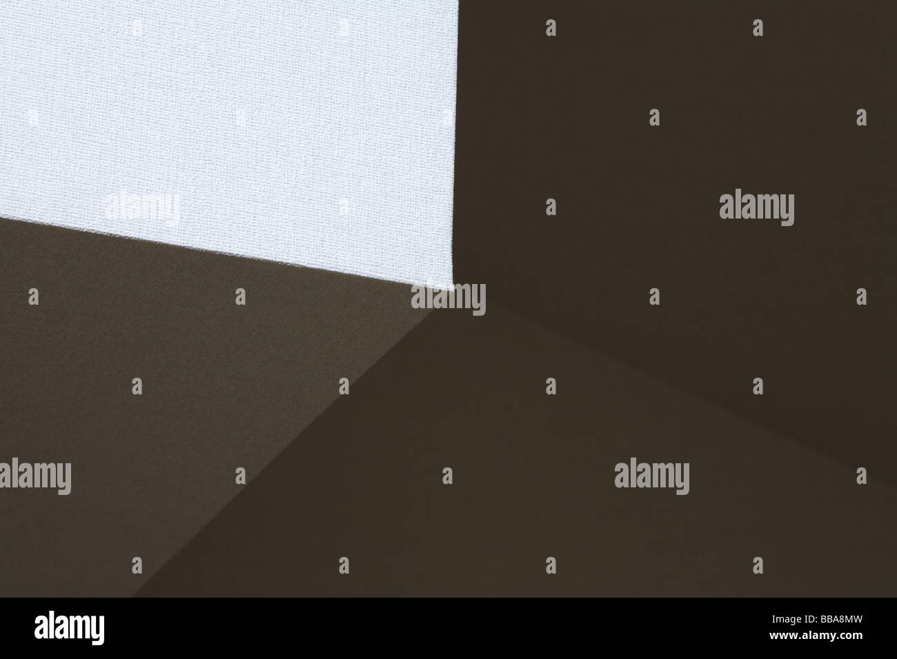 Angle illusion hi-res stock photography and images - Alamy