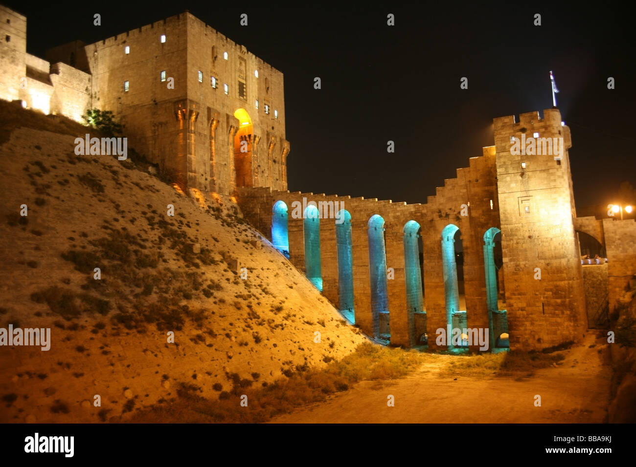 Night time shot of the Citadel Aleppo with a coloured light show Stock ...