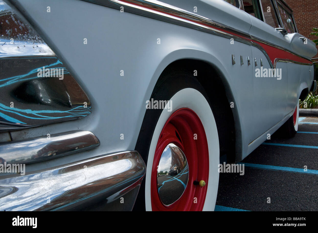 Chrome trim hi-res stock photography and images - Alamy