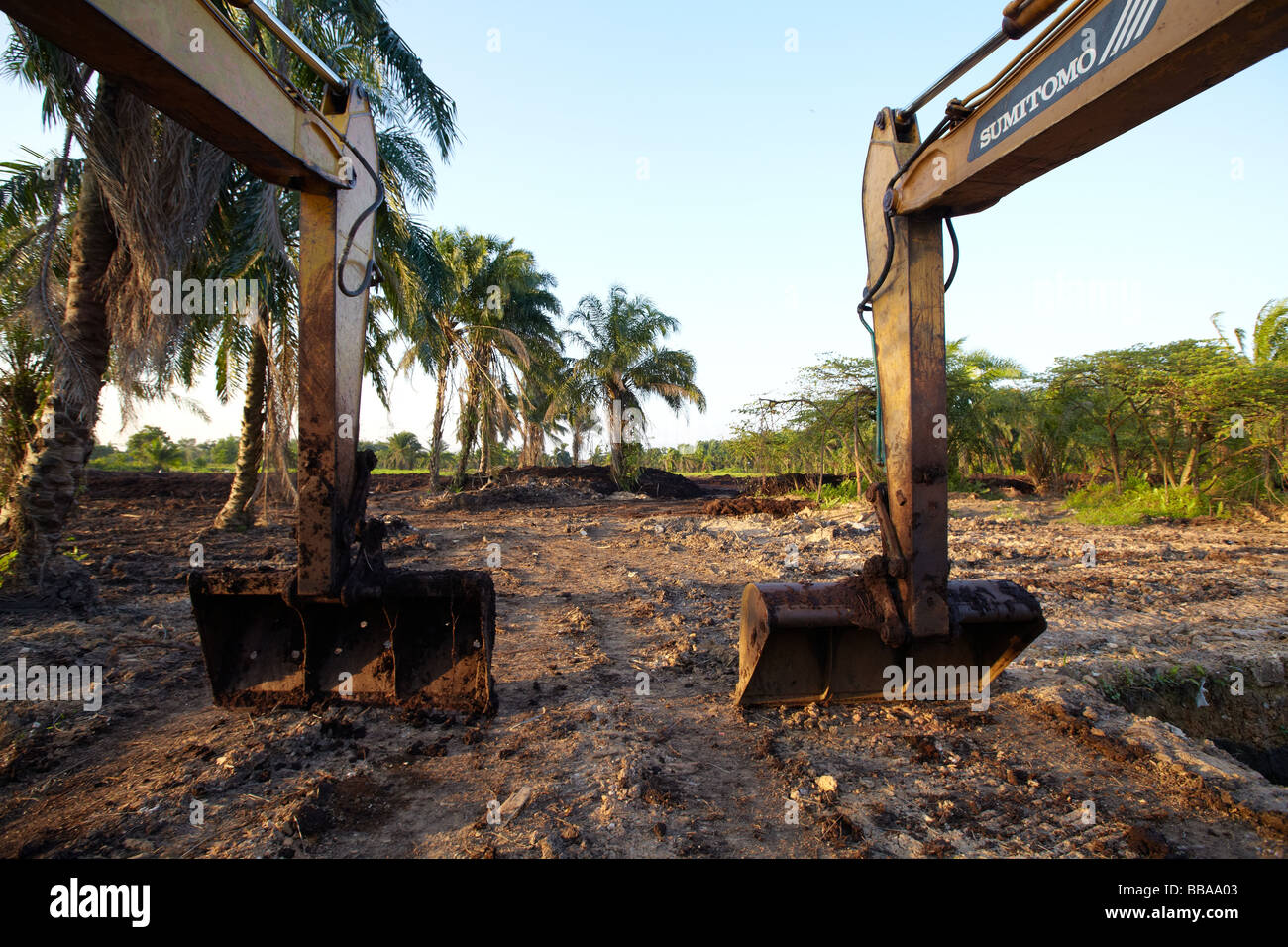 construction of road Stock Photo - Alamy