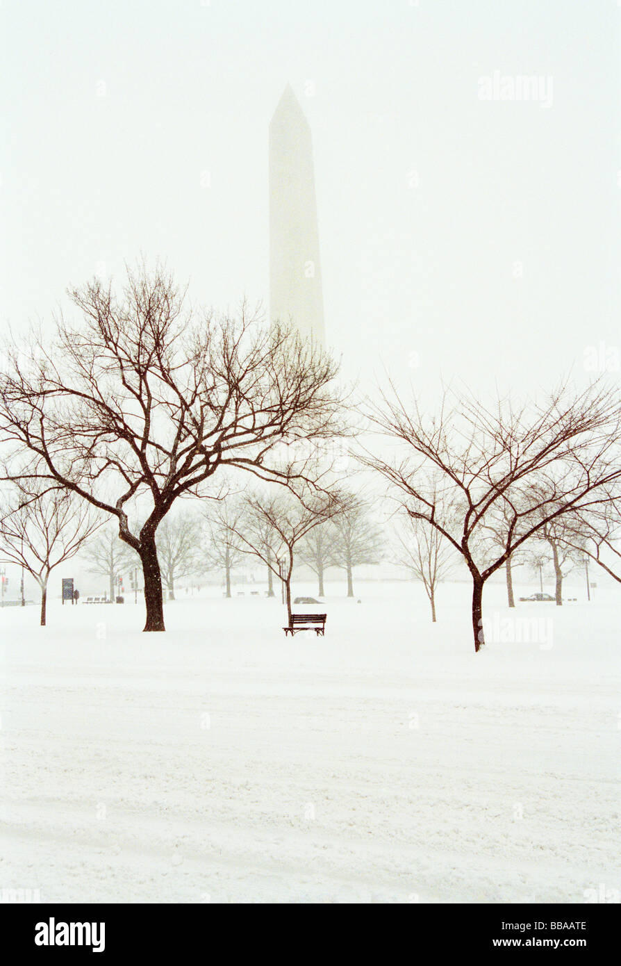 Washington dc landmarks snow hi-res stock photography and images - Alamy