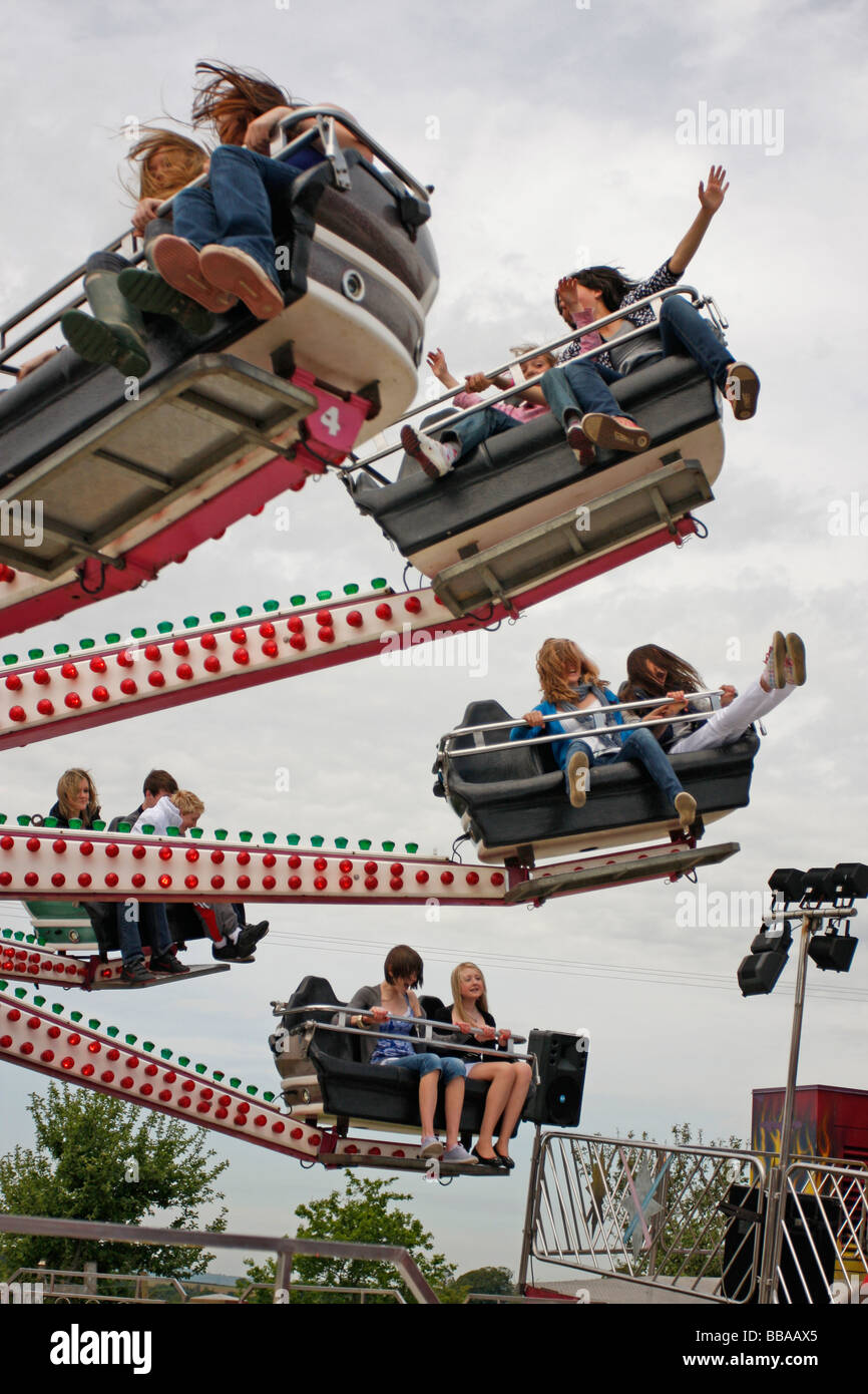 Spin ride hi-res stock photography and images - Alamy