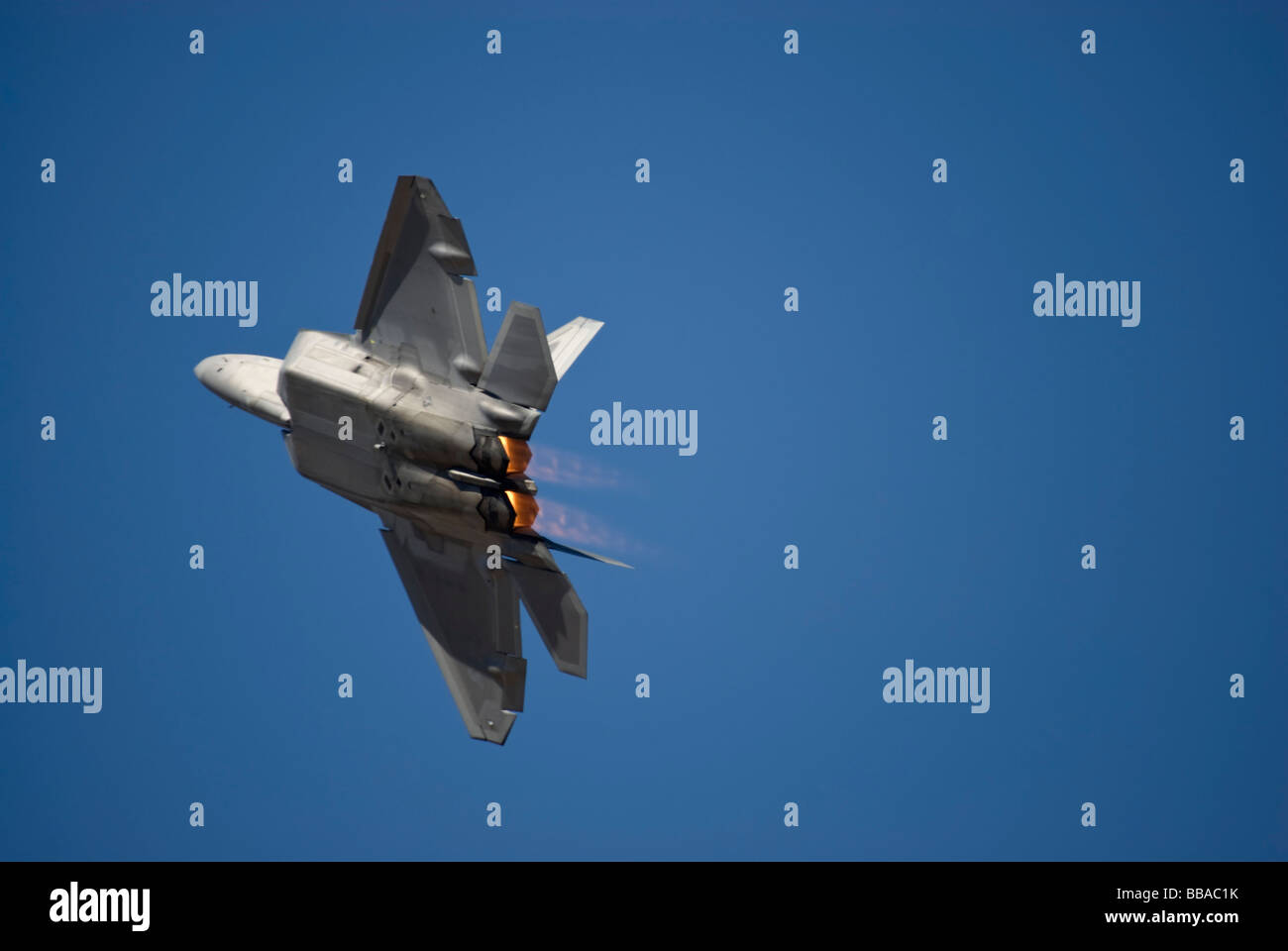 22 raptor performs high hi-res stock photography and images - Alamy