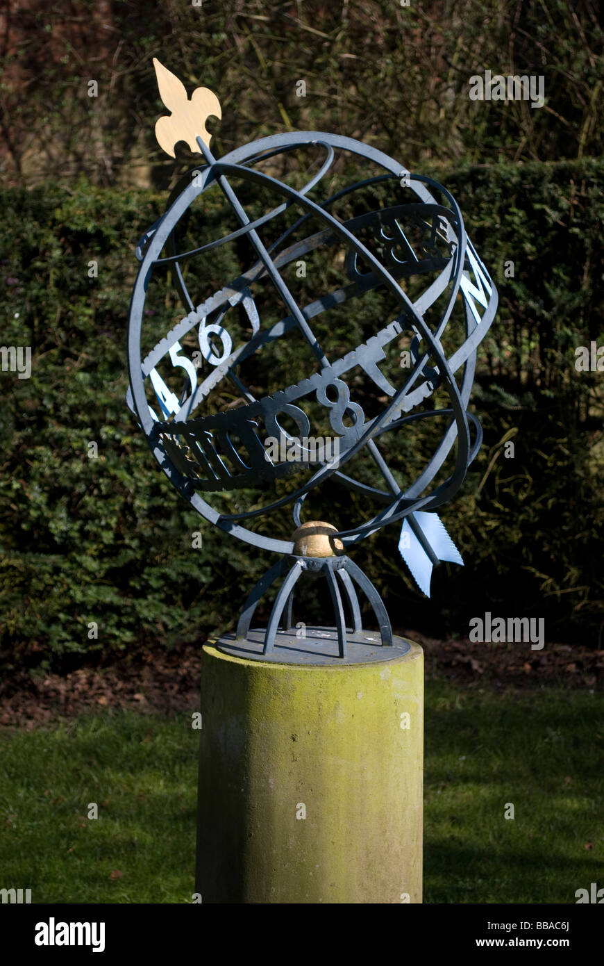 Sundial in Falkland, Fife, Scotland Stock Photo - Alamy