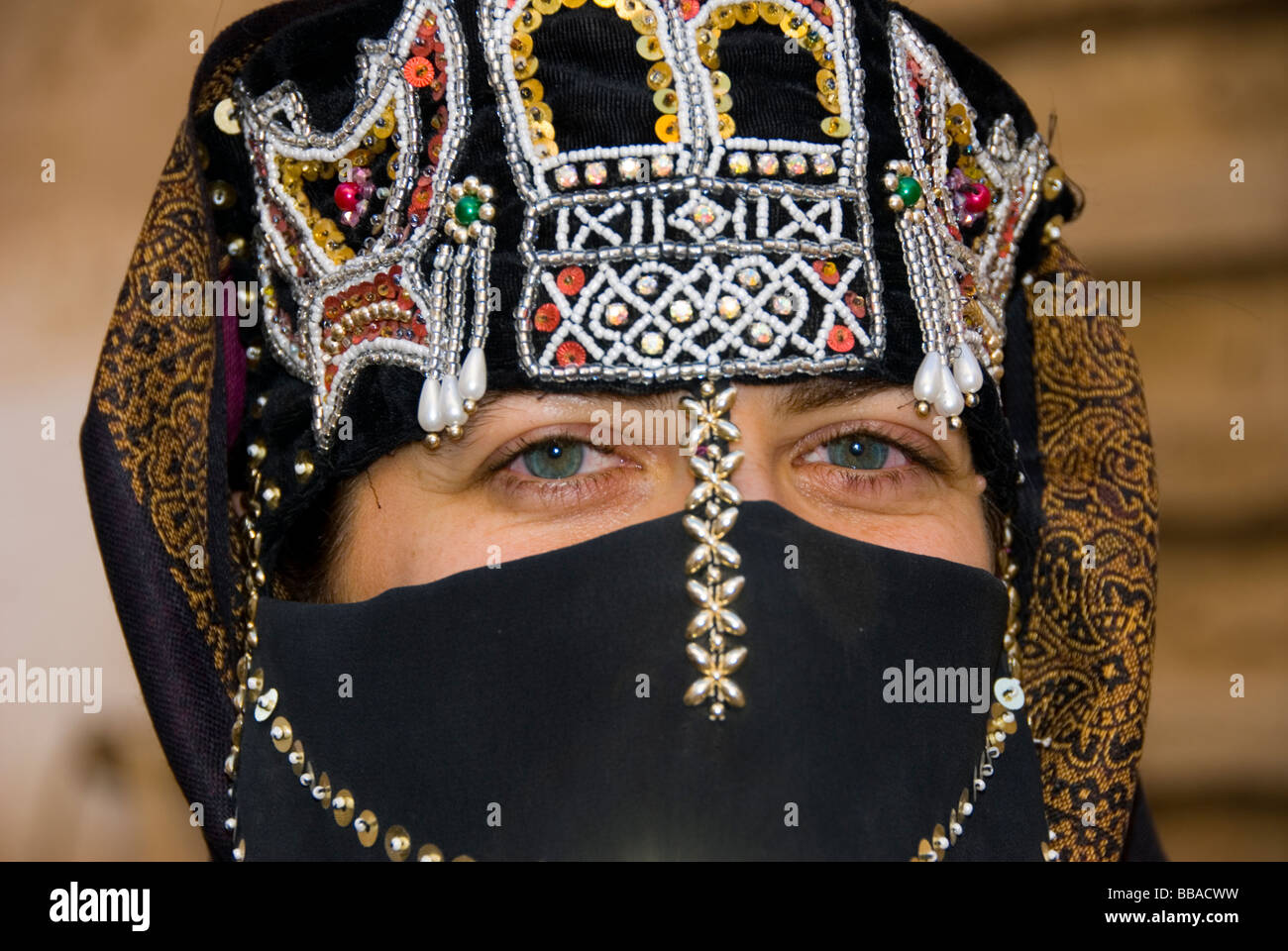 Yemen, muslim woman Stock Photo - Alamy