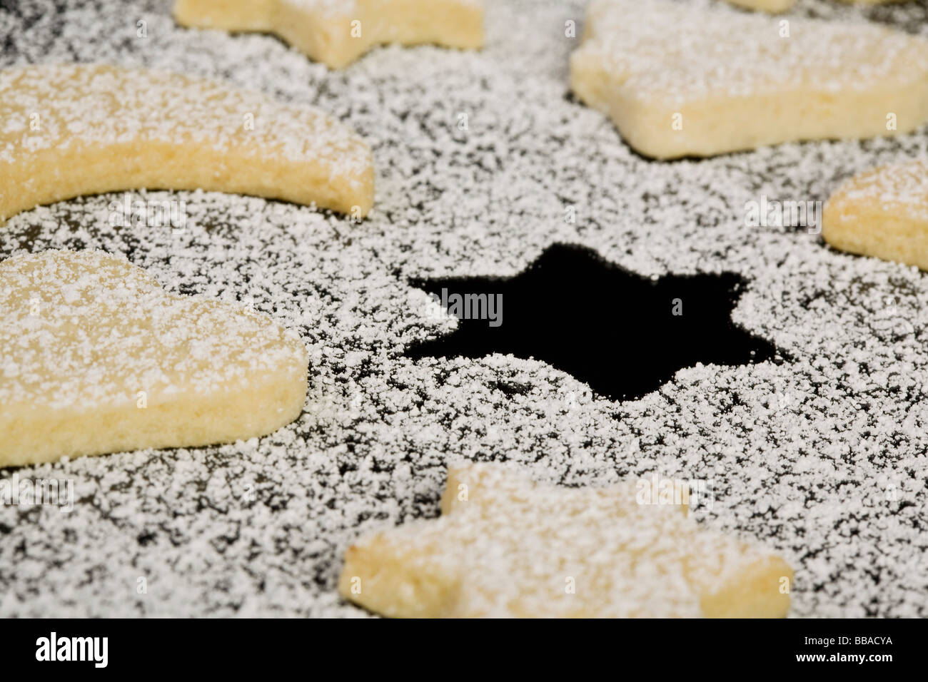 Cookies dusted with icing sugar Stock Photo - Alamy