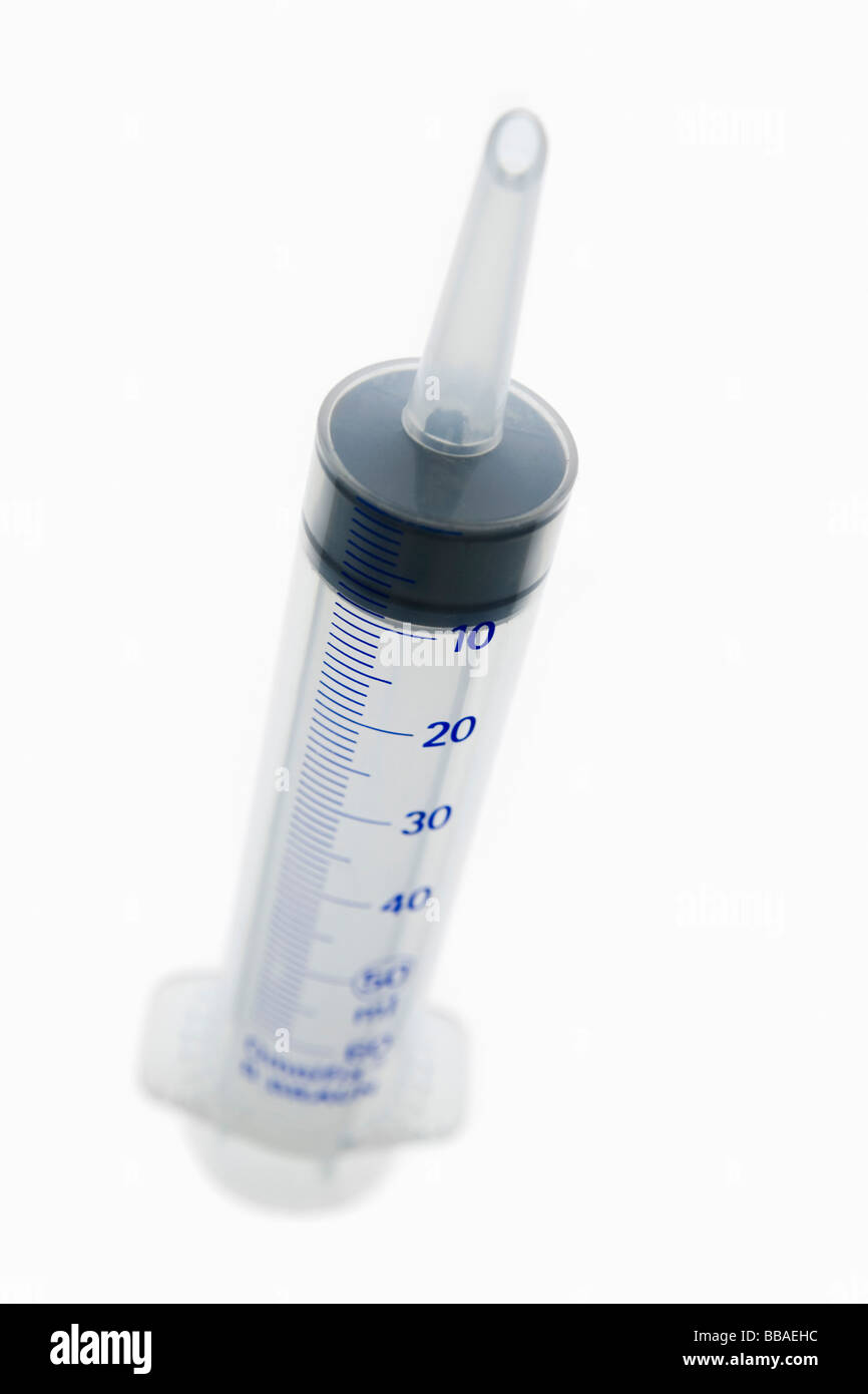 Syringe color hi-res stock photography and images - Alamy