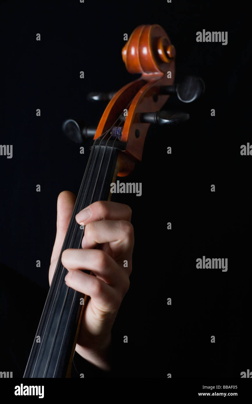 Cello hi-res stock photography and images - Alamy