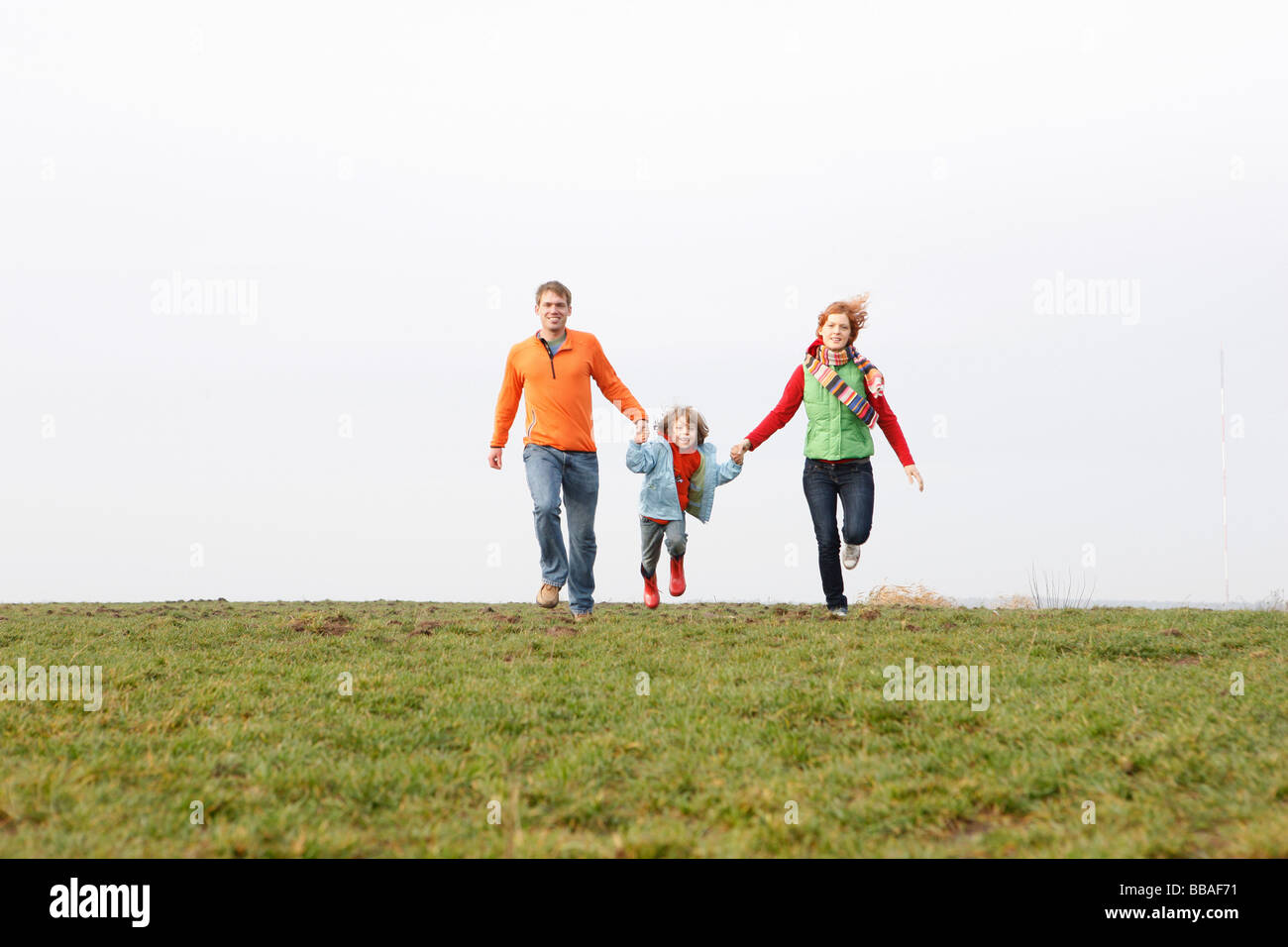 Young father son looking horizon hi-res stock photography and images ...