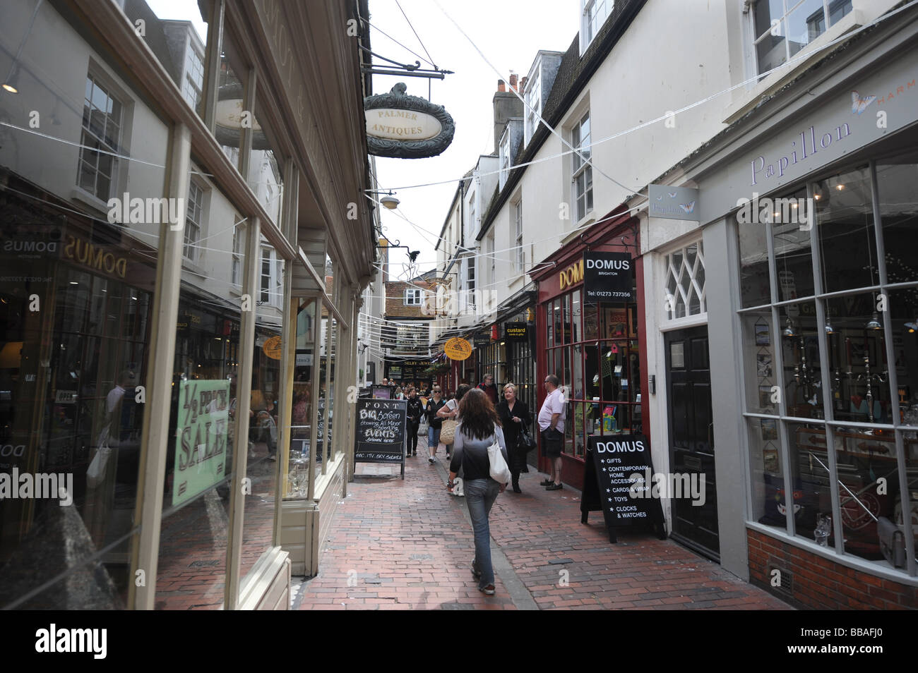 Brighton jewellery shop hi-res stock photography and images - Alamy