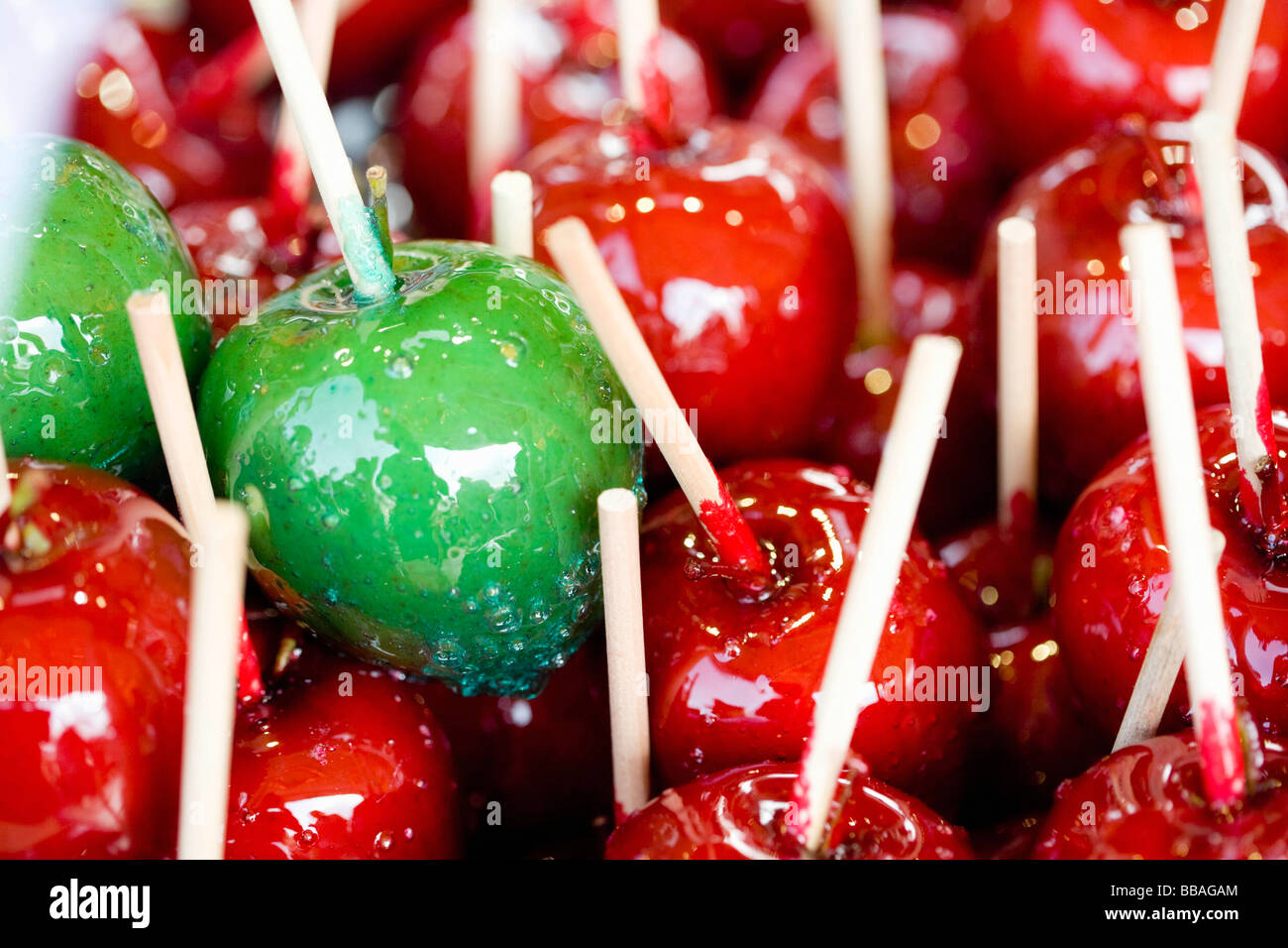 Candied apple hi-res stock photography and images - Alamy