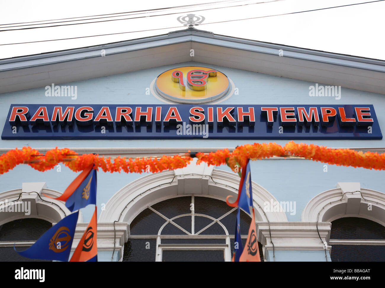 Sikh temple sign hi-res stock photography and images - Alamy