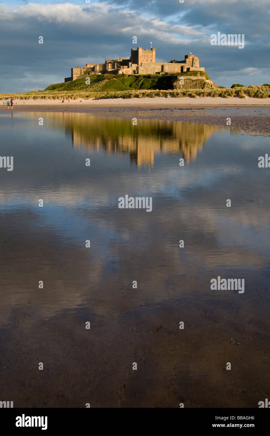 Medieval castle england hi-res stock photography and images - Alamy