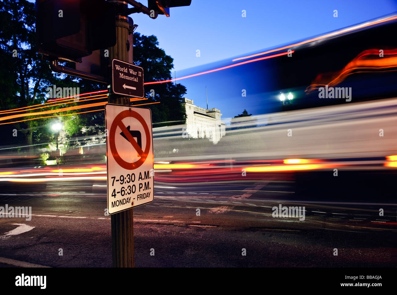 American bus stop sign hi-res stock photography and images - Alamy