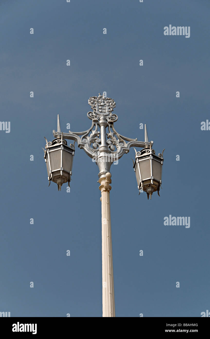 an old street lamp on brighton sea front Stock Photo - Alamy