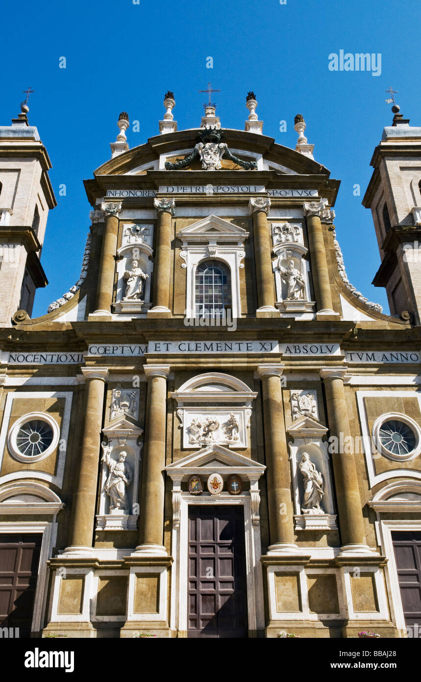 Basilica san pietro duomo hi-res stock photography and images - Alamy