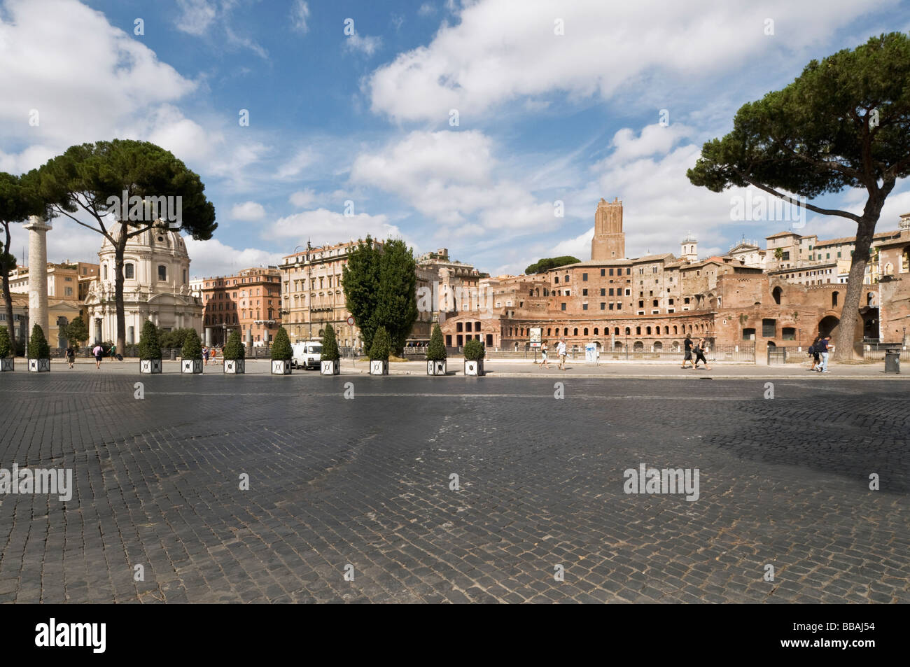 Vittoria rome hi-res stock photography and images - Alamy