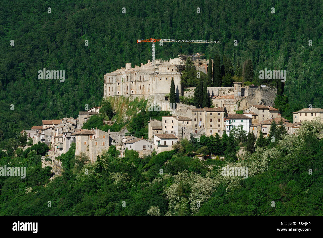 Castle and town of Rocca Sinibalda Lazio Italy Stock Photo - Alamy