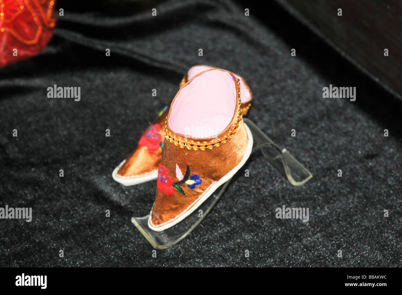 Bound feet hi-res stock photography and images - Alamy