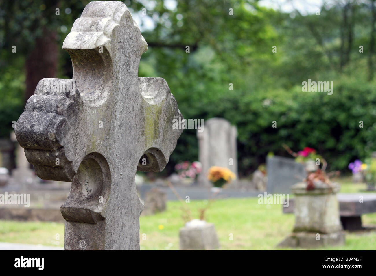 Cross shaped churches hi-res stock photography and images - Alamy