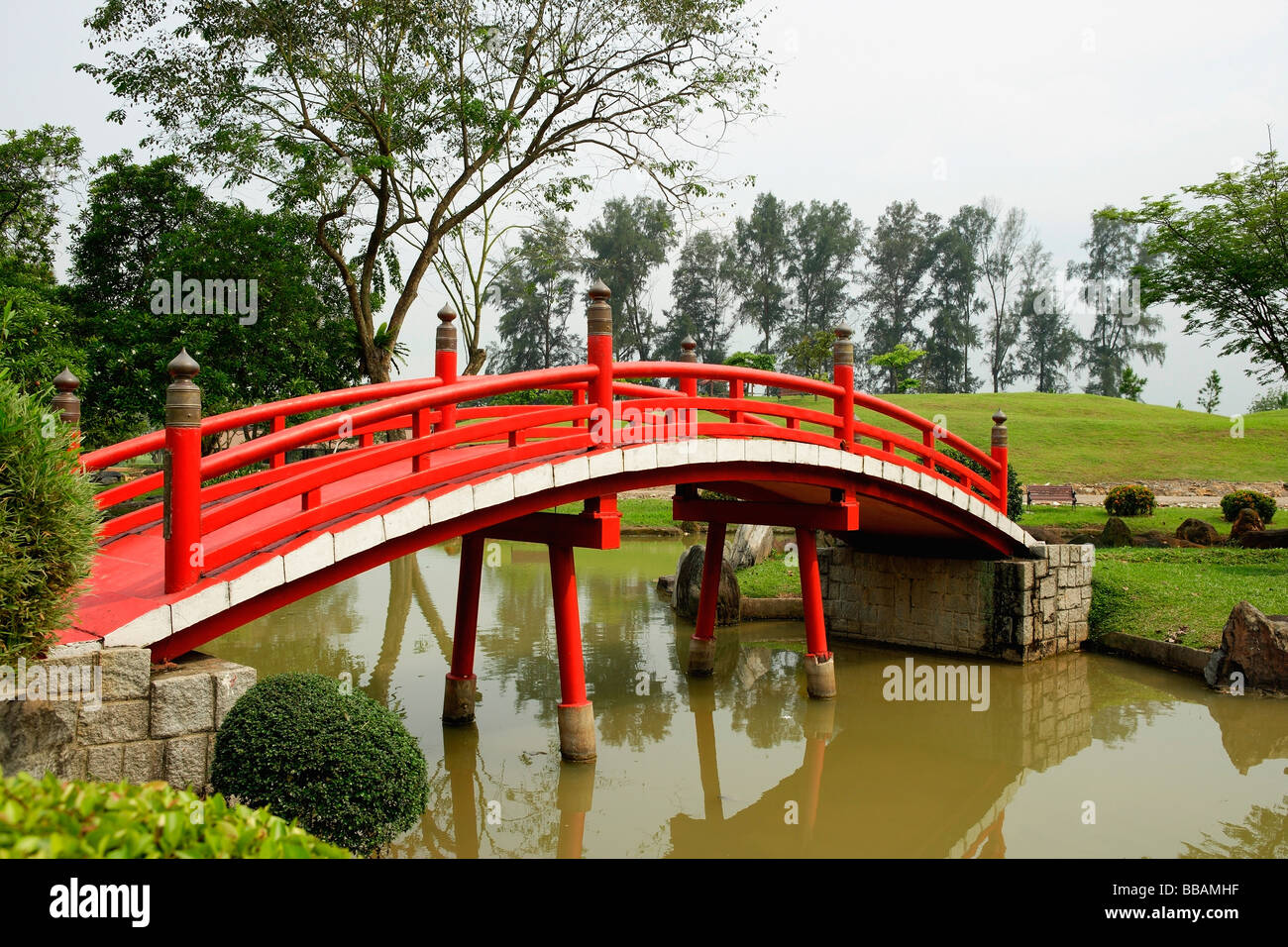 Japanese bridge hi-res stock photography and images - Alamy