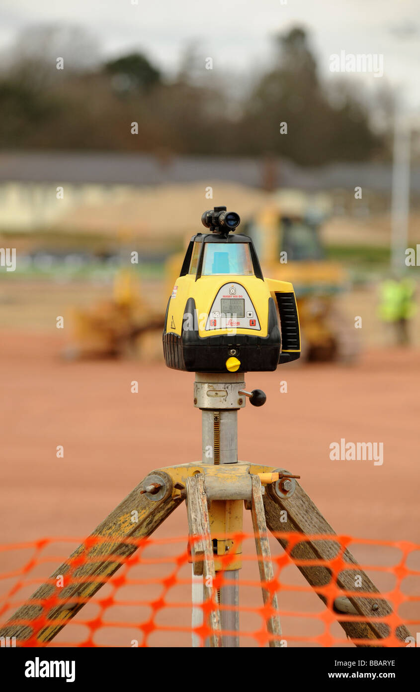 Theodolite leveling surveying hi-res stock photography and images - Alamy