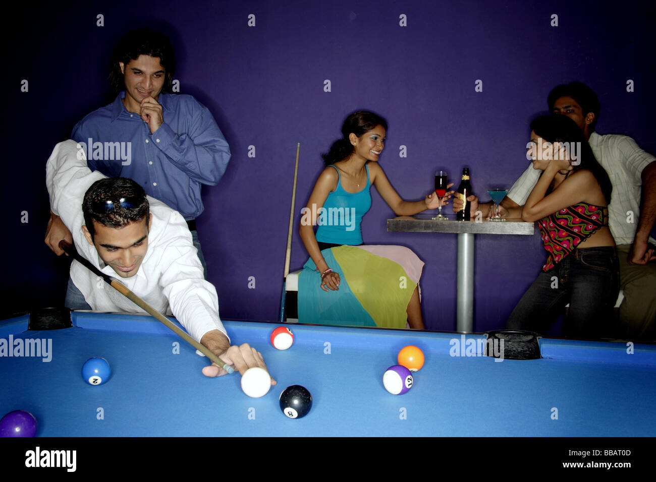Asian couple playing pool hi-res stock photography and images - Alamy