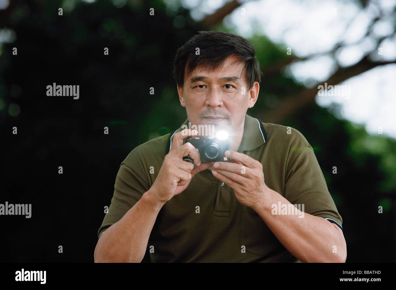 Flash going off hi-res stock photography and images - Alamy