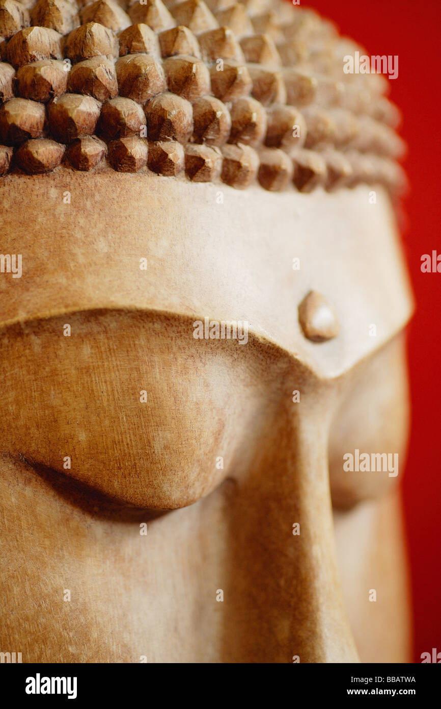 Buddha head sculpture hi-res stock photography and images - Alamy