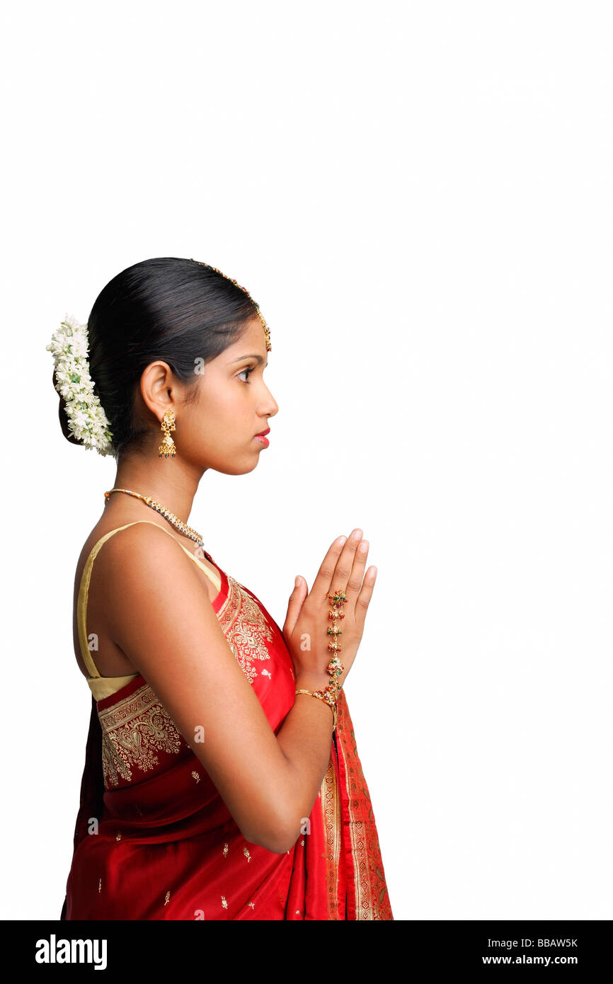 Side profile woman praying in hi-res stock photography and images - Alamy