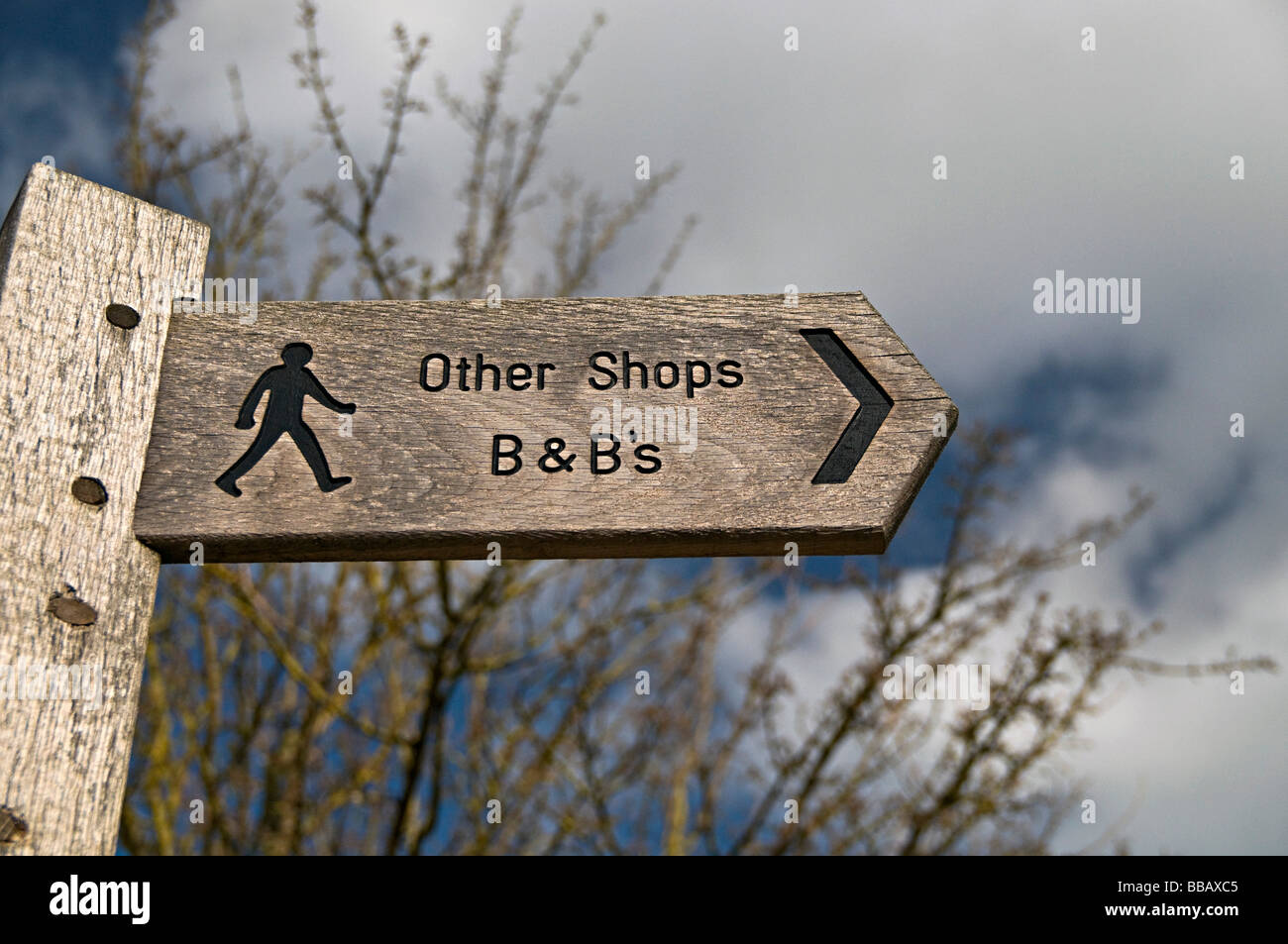 Bed breakfast road signs old hi-res stock photography and images - Alamy