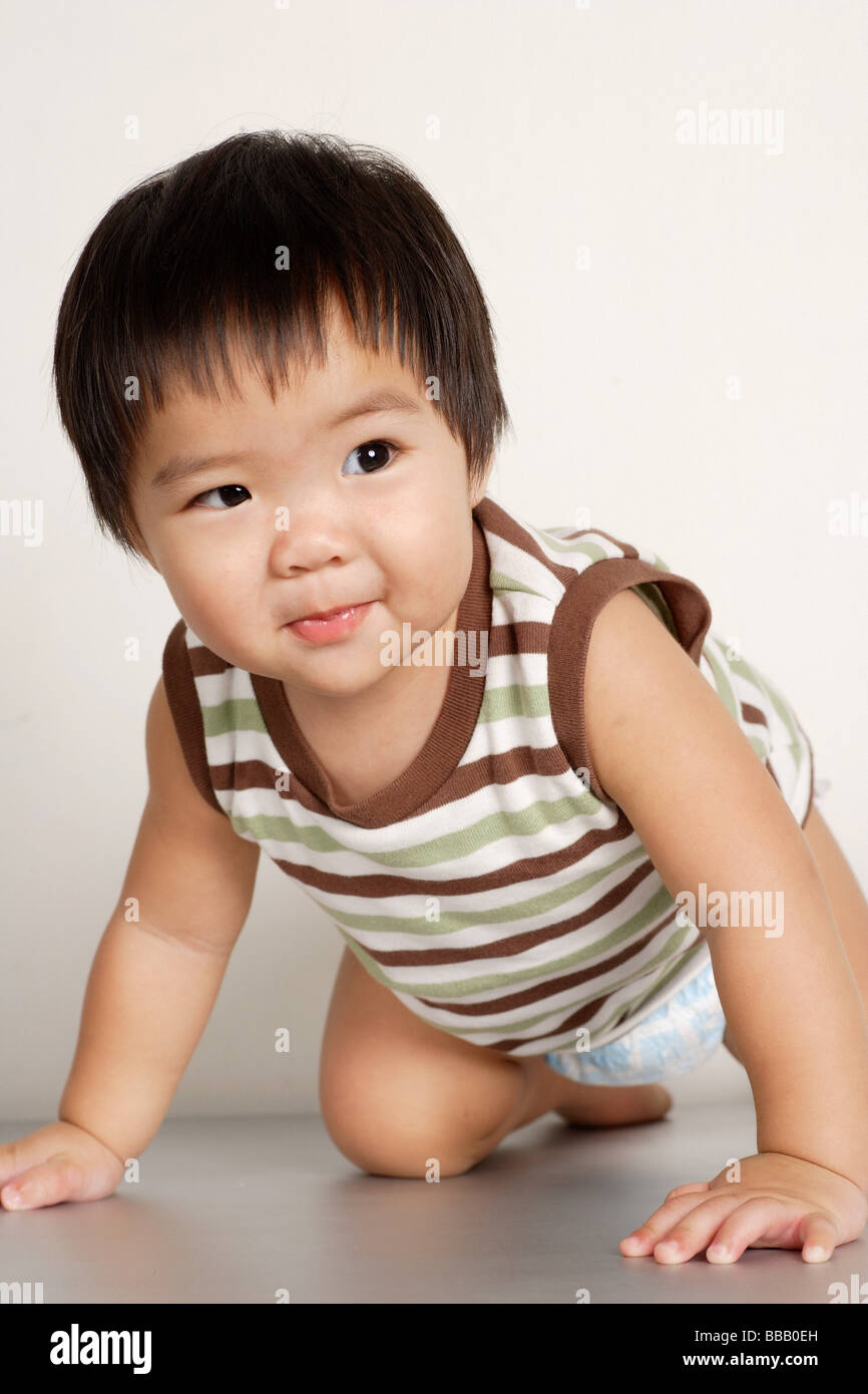 Baby diapers crawling away hi-res stock photography and images - Alamy