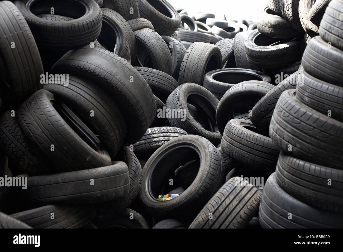 Tyre dumping hi-res stock photography and images - Alamy