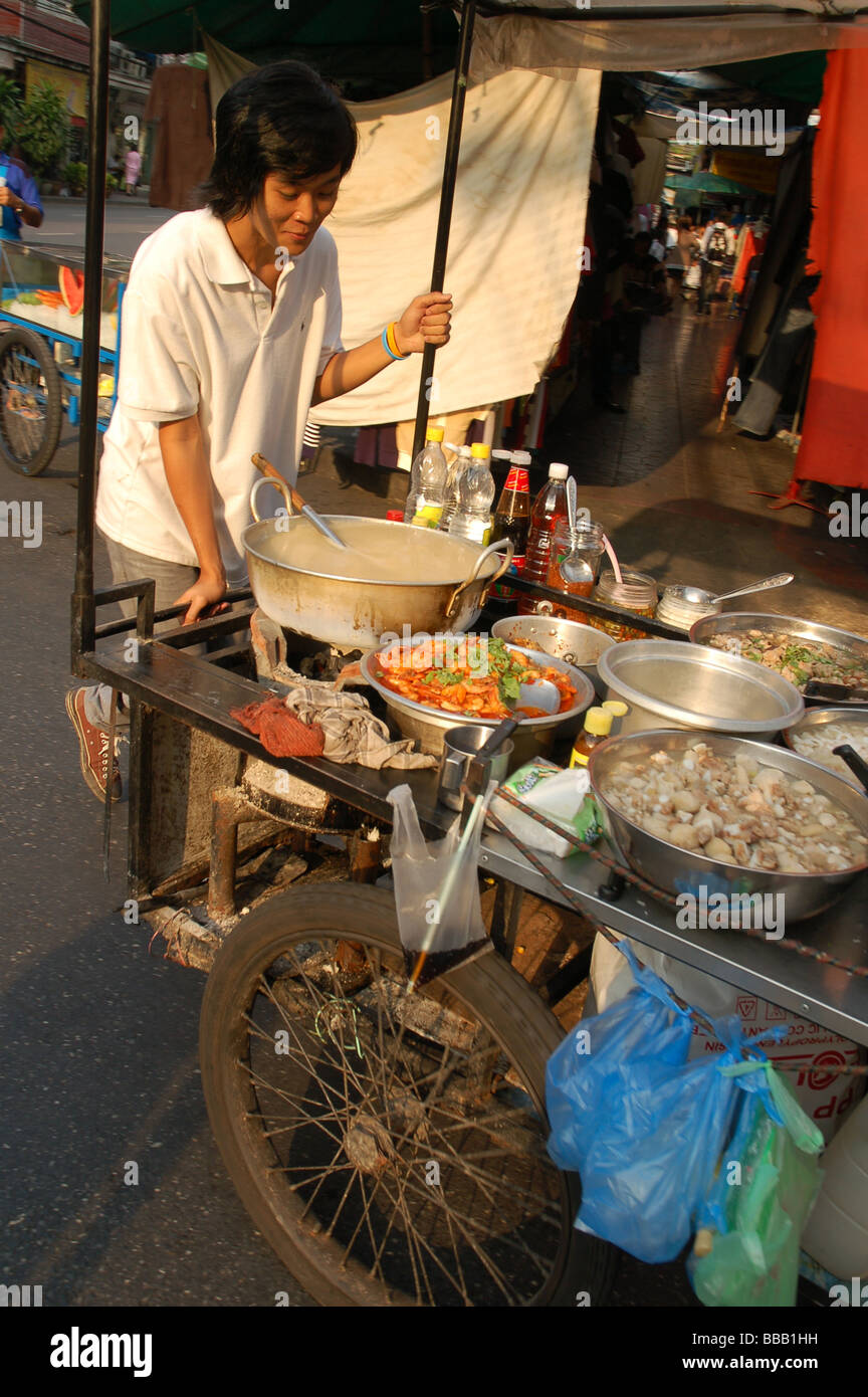 Thai Boy Bangkok High Resolution Stock Photography and Images - Alamy