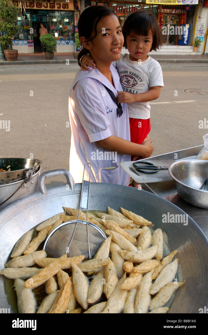 Mother and baby fish hi-res stock photography and images - Alamy