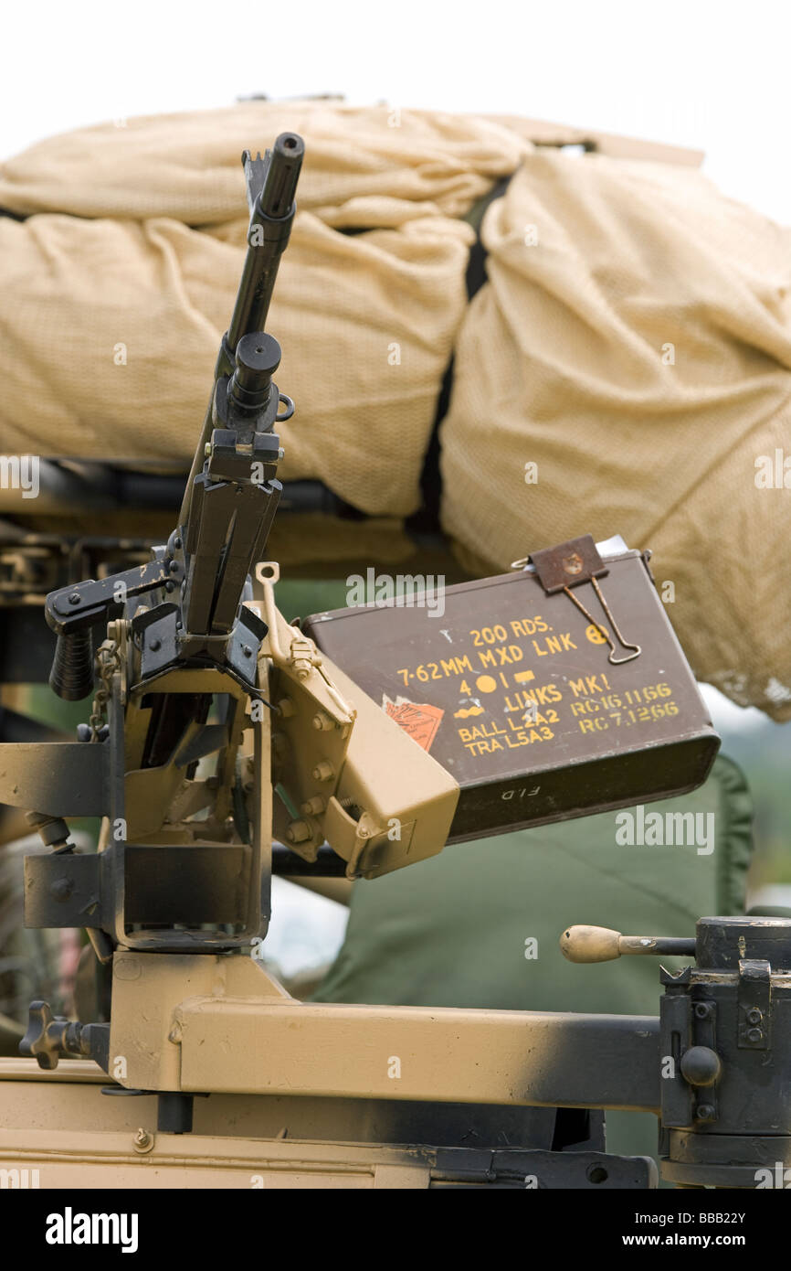 Jeep desert camouflage hi-res stock photography and images - Alamy