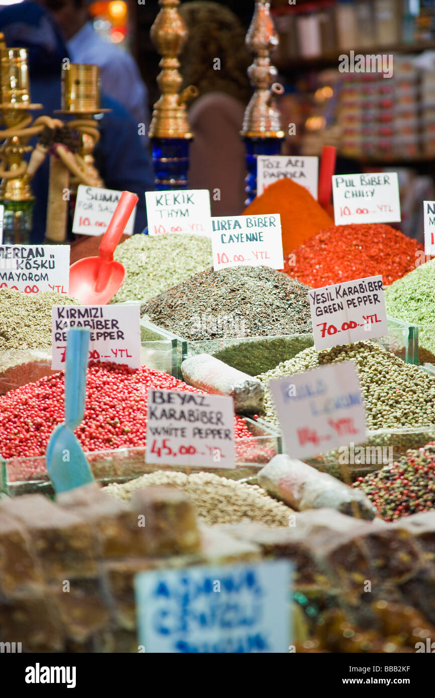 Istanbul, Turkey; Spice display in the Grand Bazaar Stock Photo - Alamy