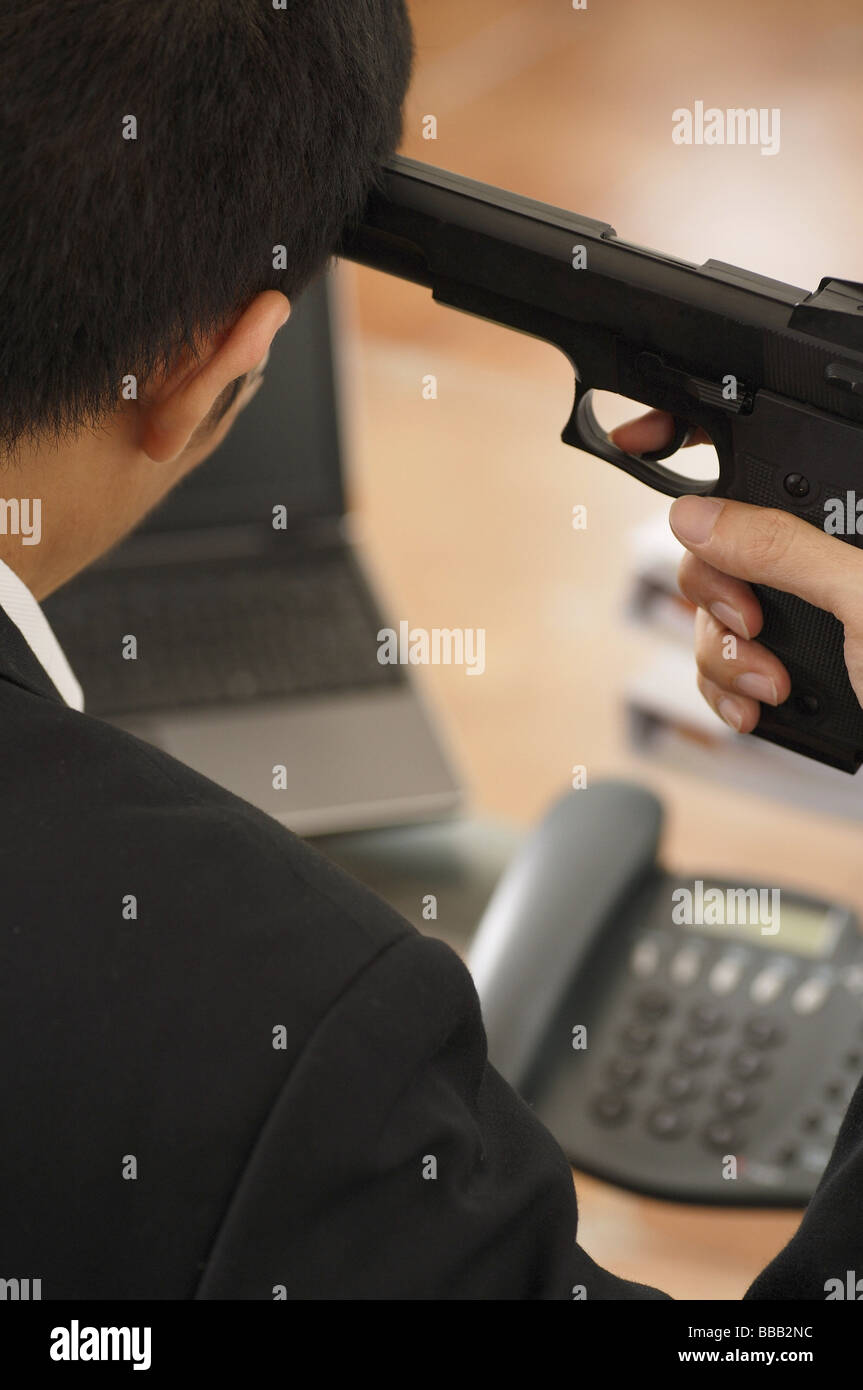 Shoulder gun hi-res stock photography and images - Alamy