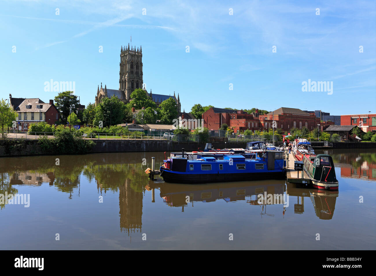 Doncaster minster hi-res stock photography and images - Alamy