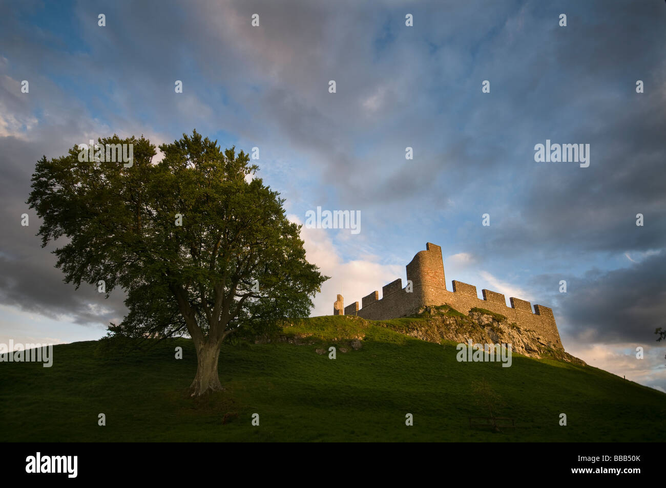 Hume castle hi-res stock photography and images - Alamy
