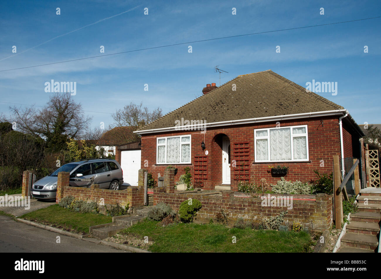 Small Detached Bungalow House High Resolution Stock Photography and ...