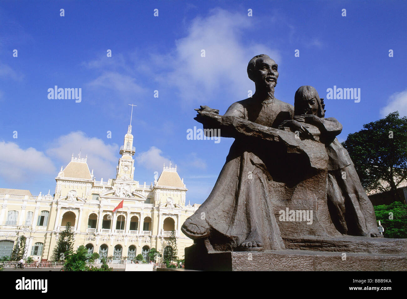 Vietnam, Saigon, Statue of Ho Chi-Minh with Hotel De Ville in ...